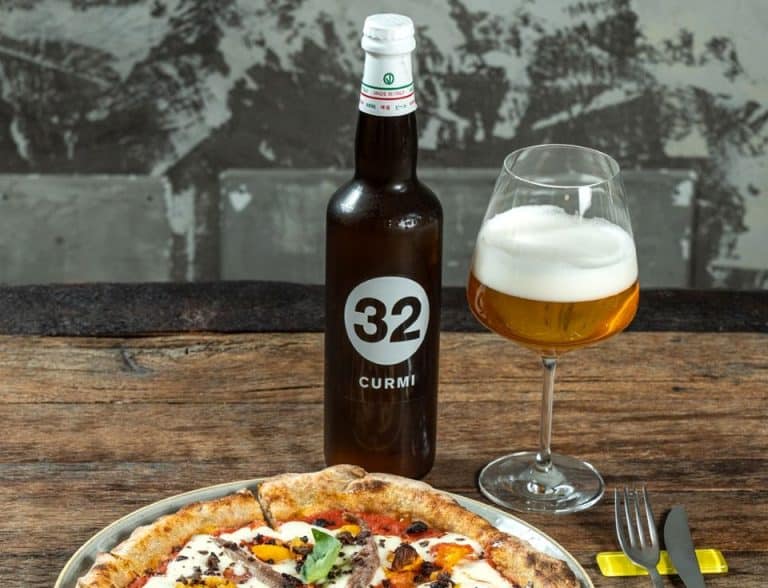 32 Via dei Birrai presenta la propria Curmi in bottiglia da mezzo litro